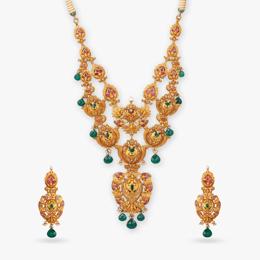 Buy Layered Nav-raani Necklace Set at Best Price | Tanishq US