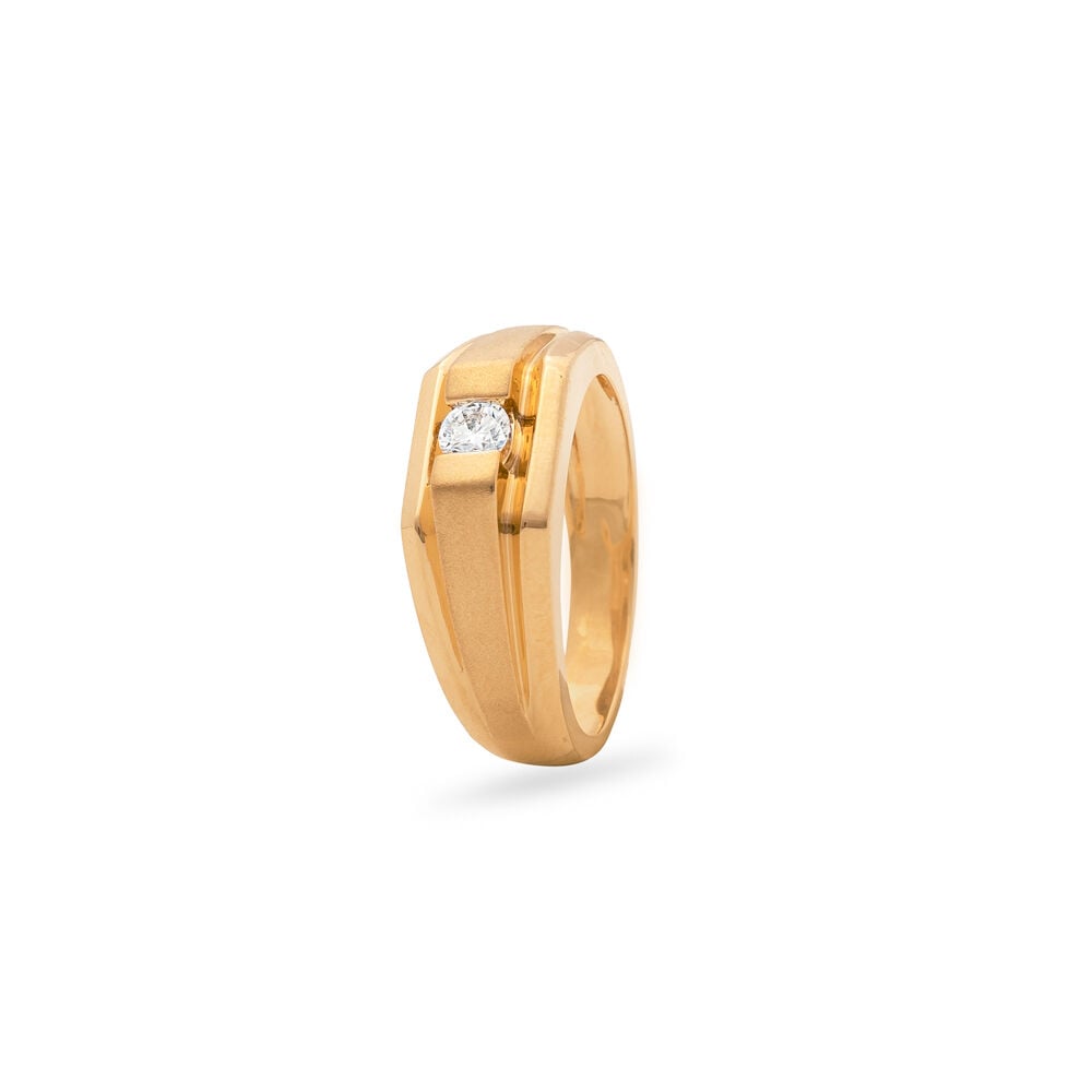 Buy Gold Promise Ring at Best Price | Tanishq US
