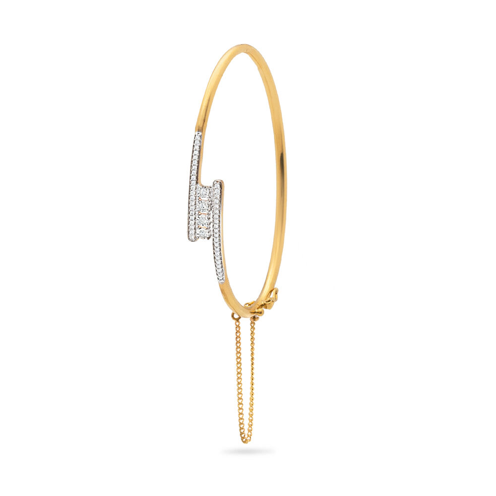 Buy Sleek Gold Bangle with Sparkling Diamonds at Best Price | Tanishq US