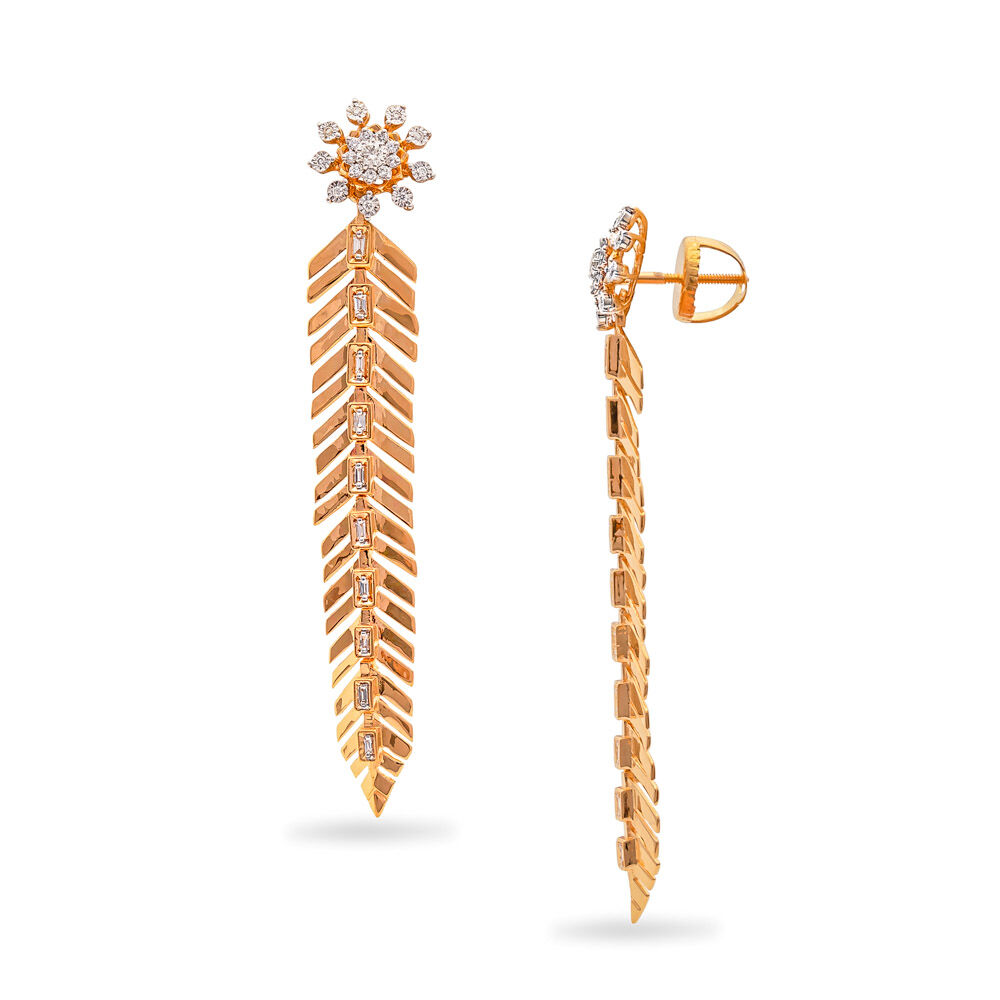 Buy Glamourous Leaf Diamond Earrings at Best Price | Tanishq US