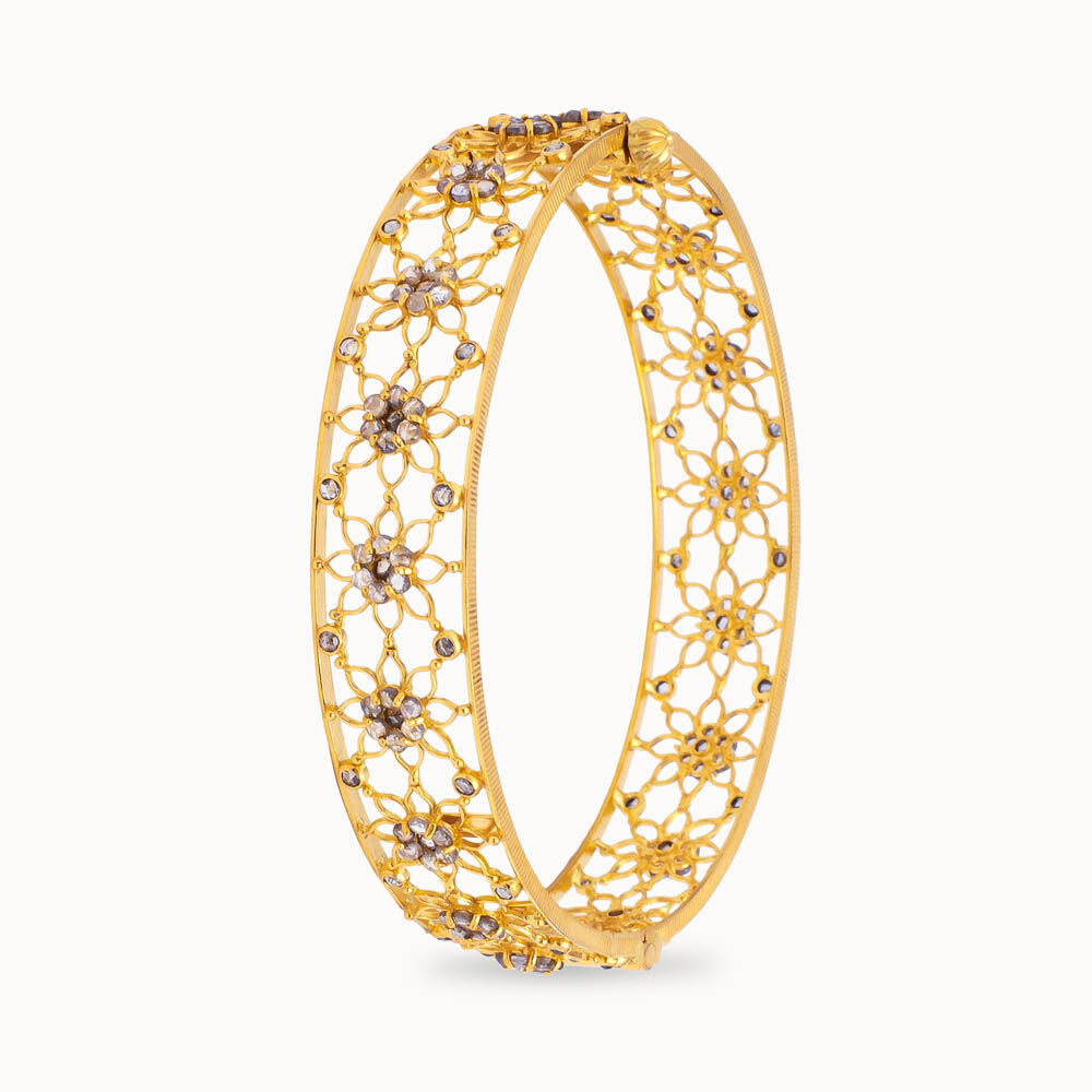 Buy Elegant Filigree Gold Floral Bangle at Best Price | Tanishq US