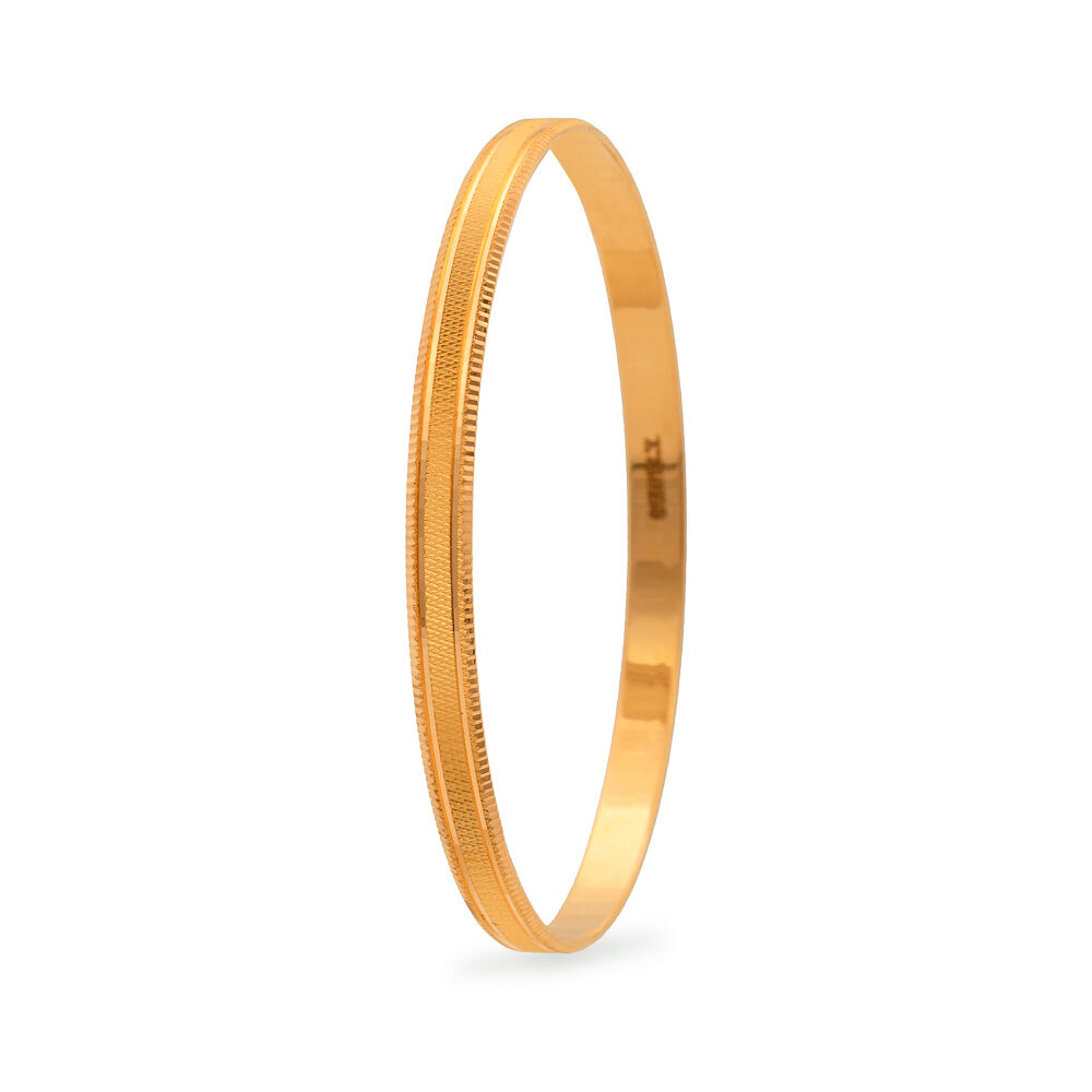 Buy Classic Elegant Gold Bangle at Best Price | Tanishq UAE