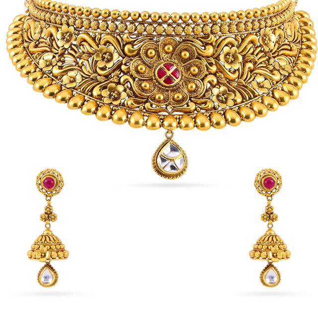 Buy Traditional Gold Choker with Earrings at Best Price | Tanishq UAE