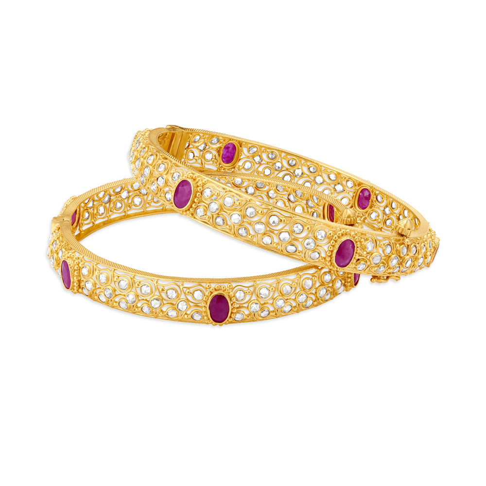 Buy Ruby Studded Traditional Gold Bangle at Best Price | Tanishq UAE