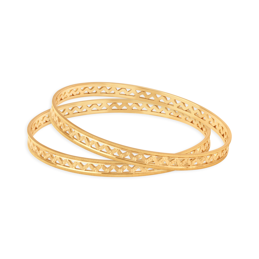 Buy Classic Mesh Pattern Gold Bangle at Best Price | Tanishq UAE