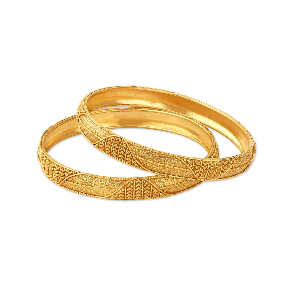 Buy Eclectic Gold Bangle at Best Price | Tanishq UAE