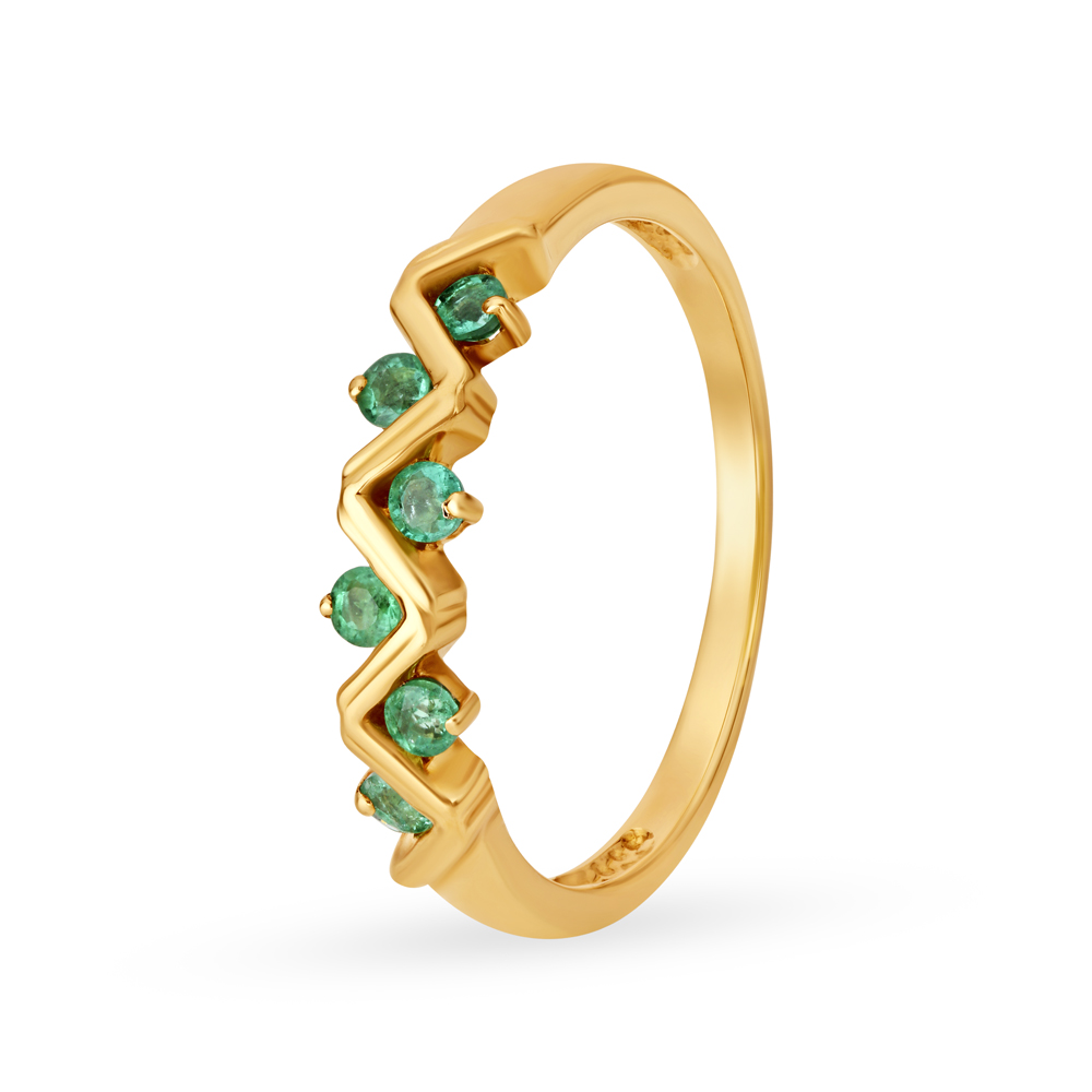 Buy Ethereal Emerald Gold Finger Ring at Best Price | Tanishq UAE