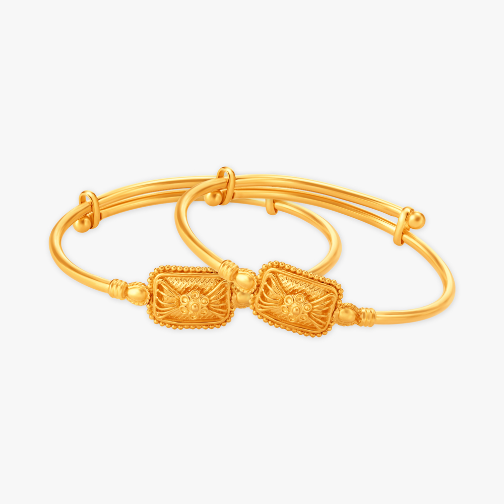 Buy Elegant Ethnic Bangles for Kids at Best Price | Tanishq UAE