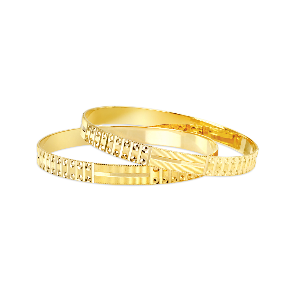 Buy Gleaming Gold Bangle at Best Price | Tanishq UAE