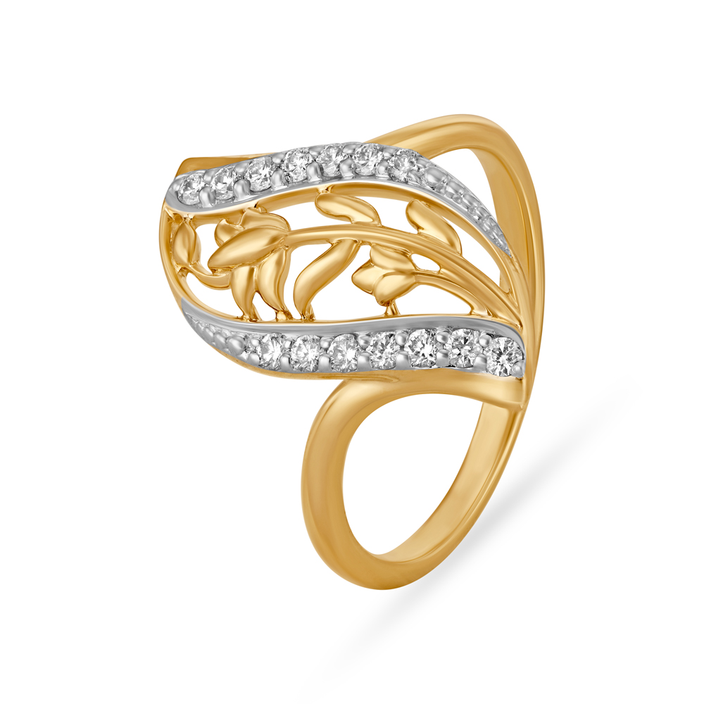 Buy Curvy Gold and Diamond Finger Ring at Best Price | Tanishq UAE
