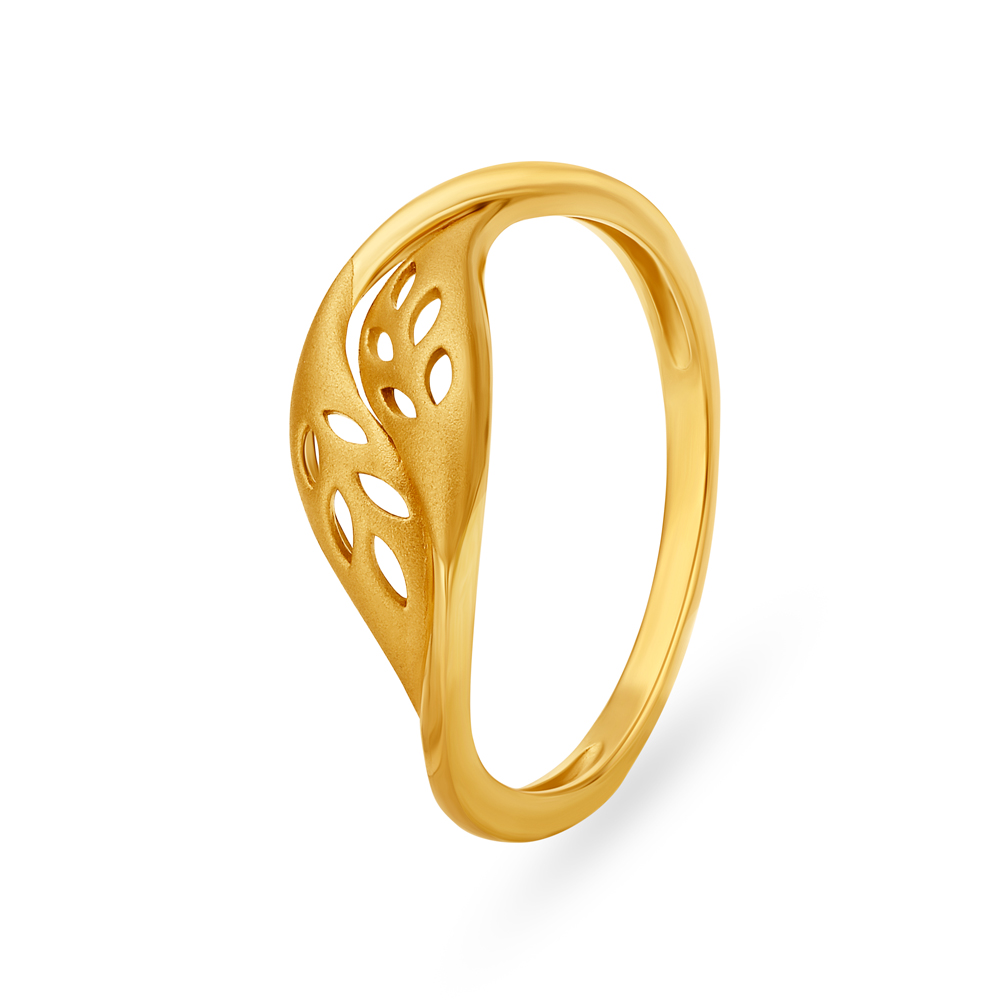 Buy Surreal Leaf Gold Ring at Best Price | Tanishq UAE