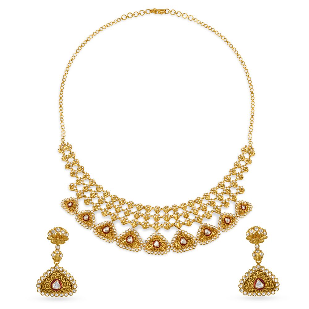 Buy Traditional Jali Work Gold Necklace Set at Best Price | Tanishq UAE