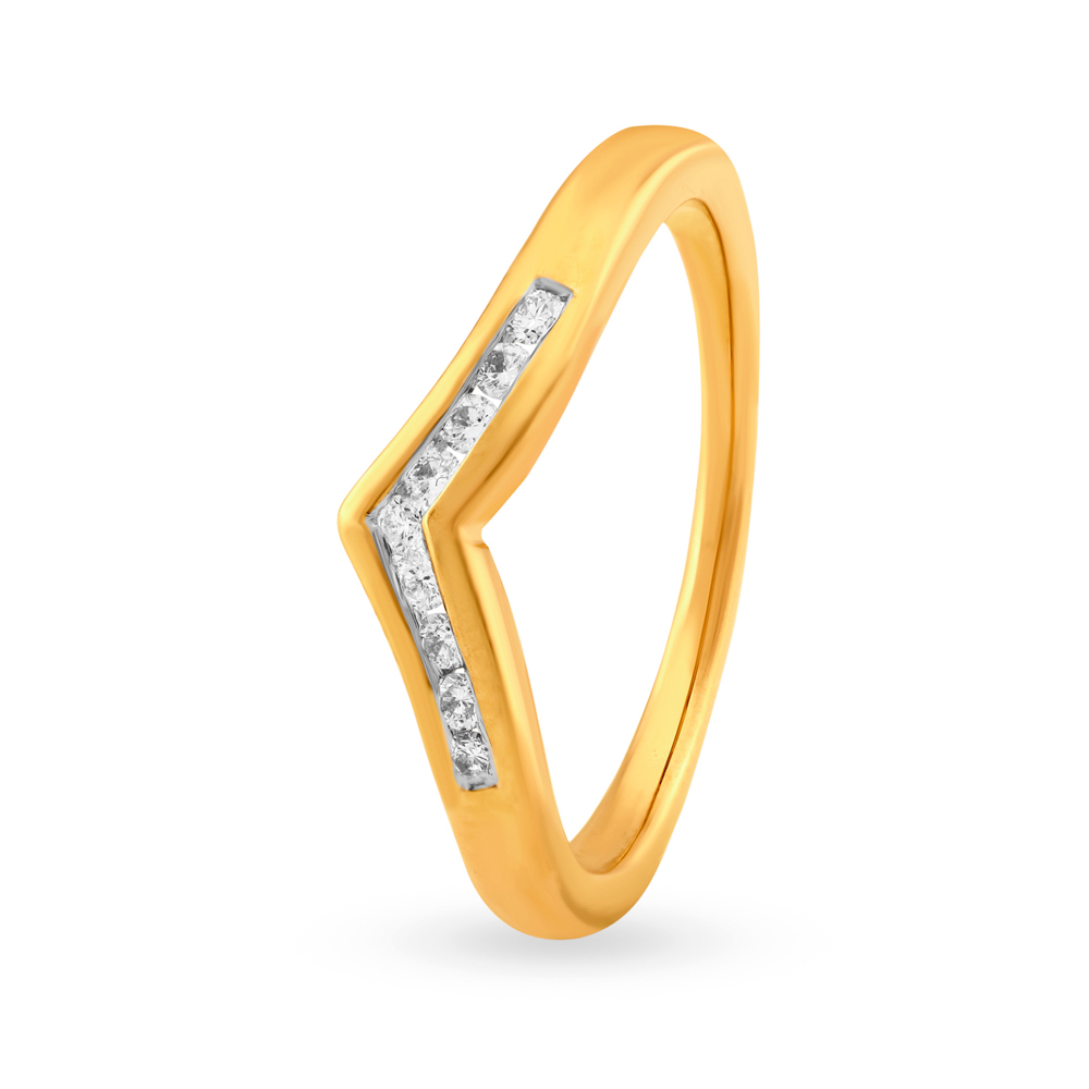 Buy Modern 18 Karat Gold And Diamond Vanki Finger Ring at Best Price Tanishq UAE