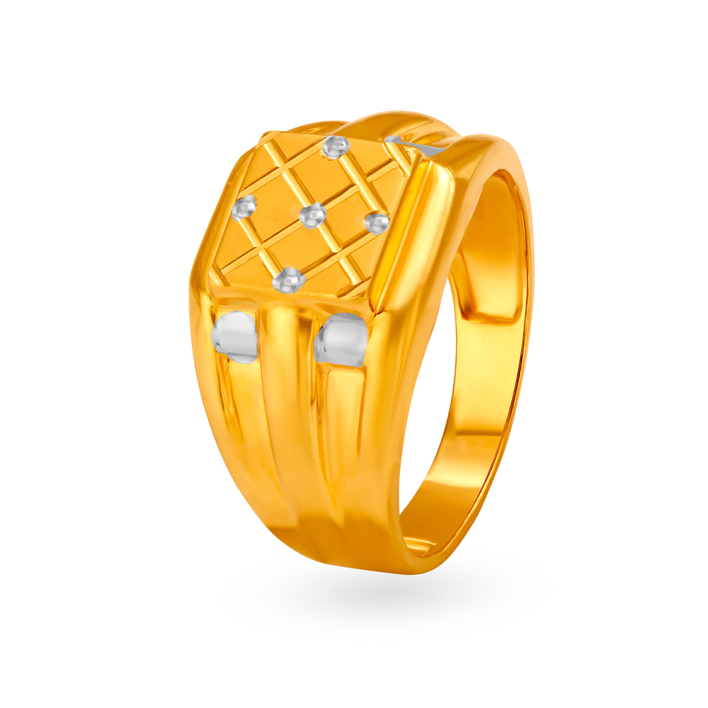Buy Dazzling 22 Karat Gold And Rhodium Box Ring at Best Price | Tanishq UAE