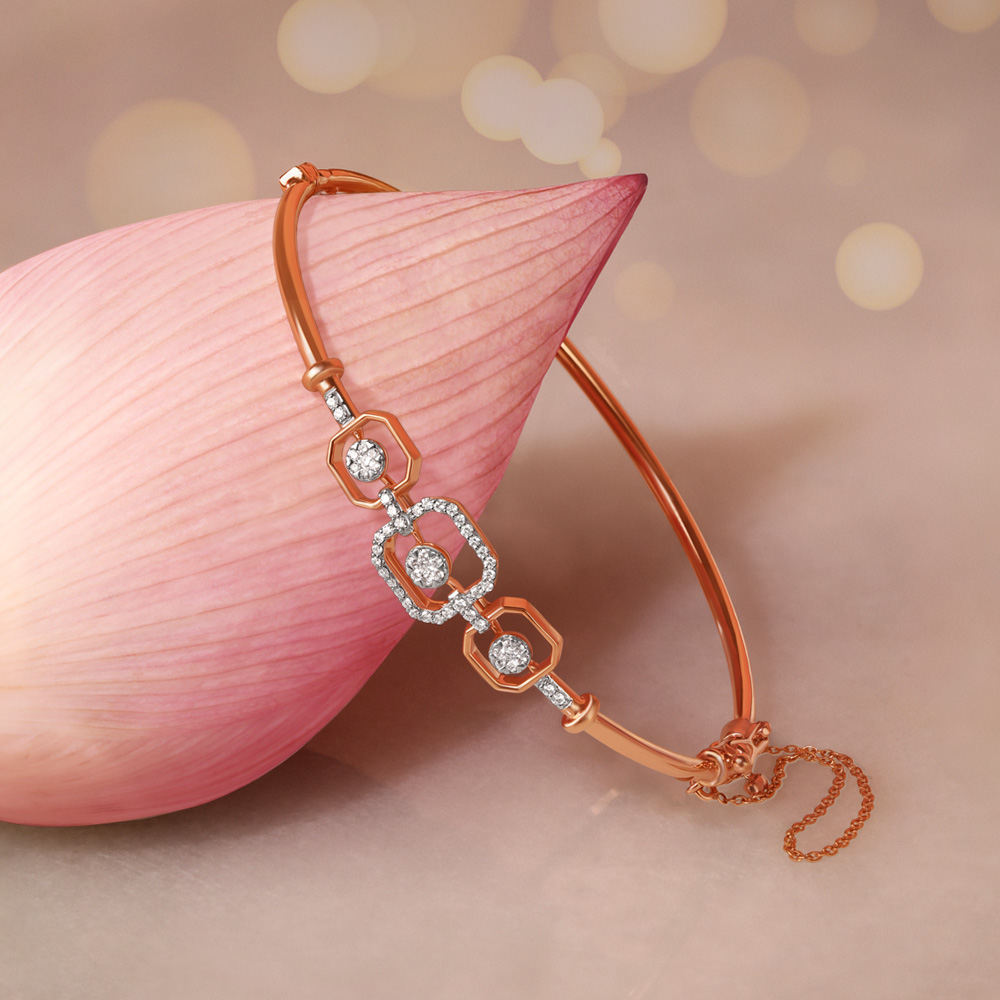 Buy Timeless Chic Bangle at Best Price | Tanishq UAE